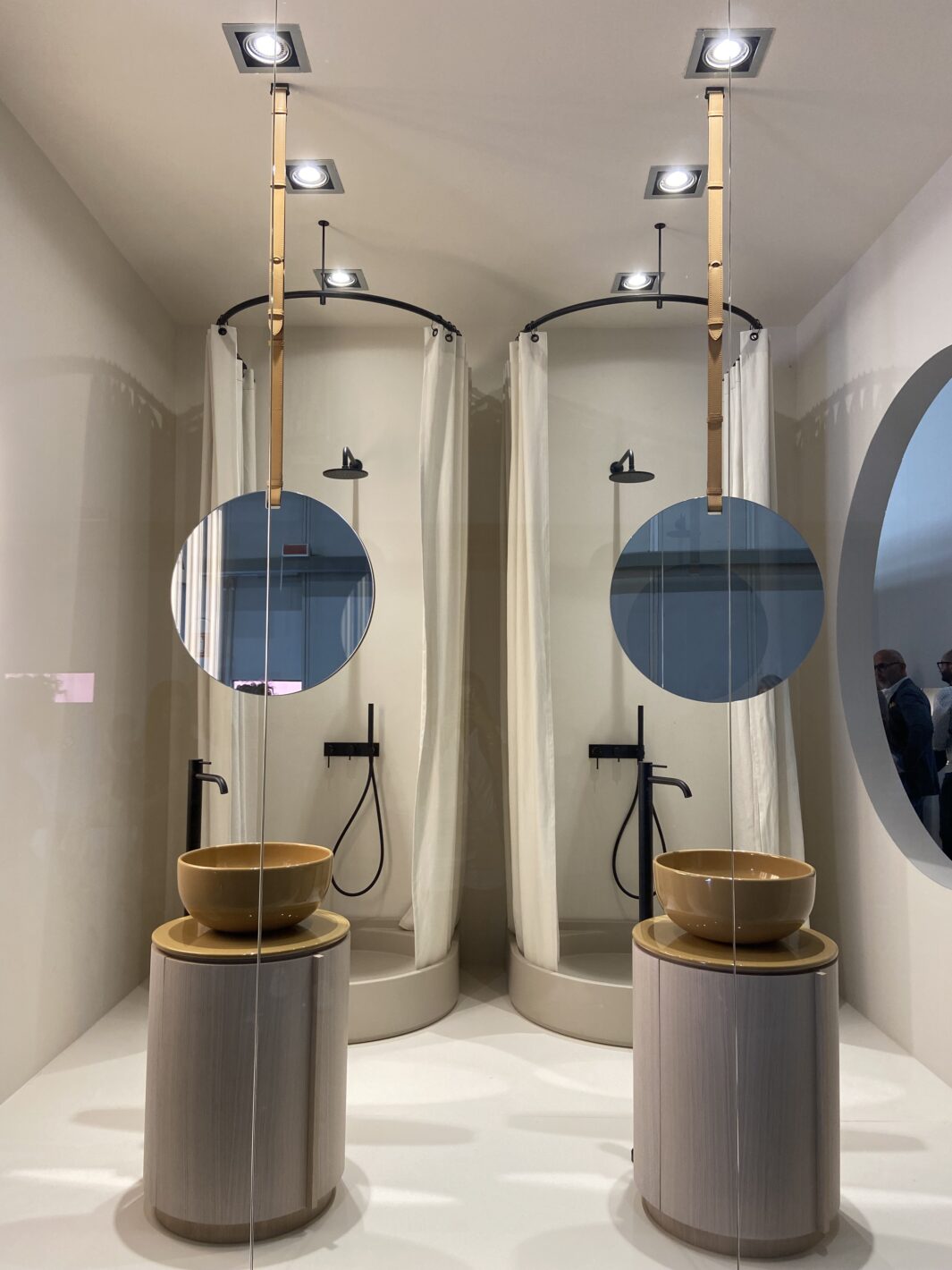 10 tendances salles de bains repérées à la Design week de Milan 2022 - Hydropolis